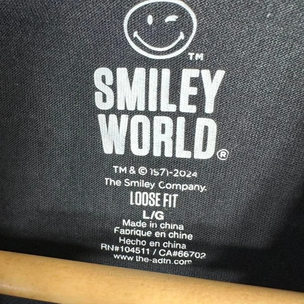 Shirts | Smiley World Vintage Black And Yellow Smiley Face Tee Mens ...